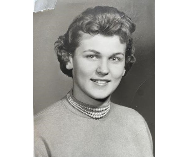 Eleanor Pearl Hooker Obituary (2026) - Fremont, MI - Kroeze-Wolffis ...