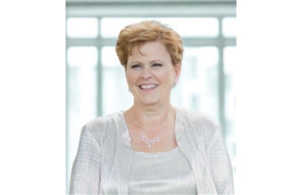 Carol Lyn McFarland Obituary (2025) - Akron, OH - Dunn-Quigley Funeral ...