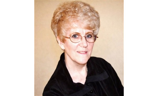 Donna Efaw Obituary (2026) - St. Louis, MI - Lux-Moody-Wolfel Funeral ...