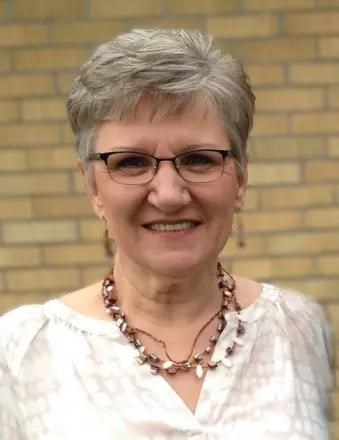 Janet Henry Obituary (2024) - Jefferson City, MO - Freeman Mortuary ...