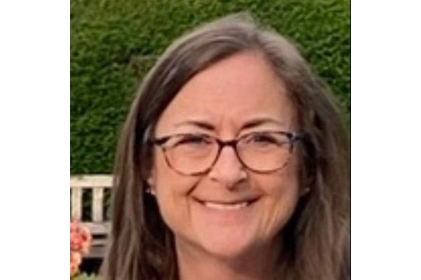 Ann Elizabeth Spicer Obituary (2025) - Shawnee Mission, KS - Cremation ...