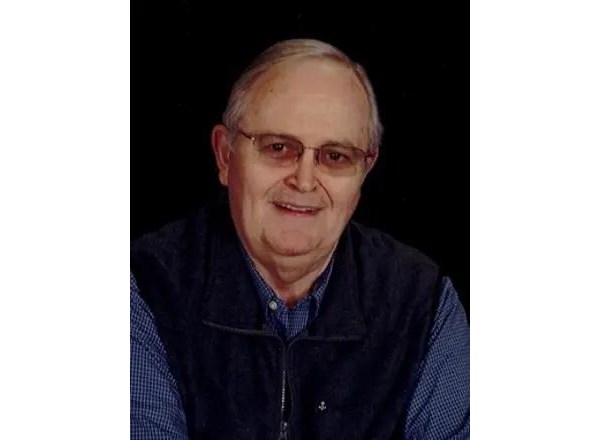 Thomas Robert Pike Obituary (2024) - Walled Lake, MI - Lynch & Sons ...