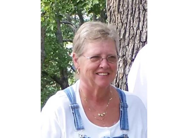 Mary Sue Armstrong Obituary (2025) - Columbia, MO - Slater-Millard ...