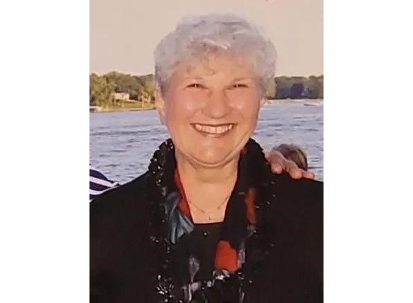 Louette Ames Obituary (2025) - McHenry, IL - Colonial Funeral Home ...