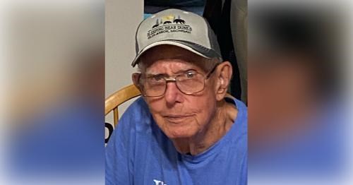 Carl C. Andresen Obituary (2023) - Suttons Bay, MI - Martinson Funeral Home