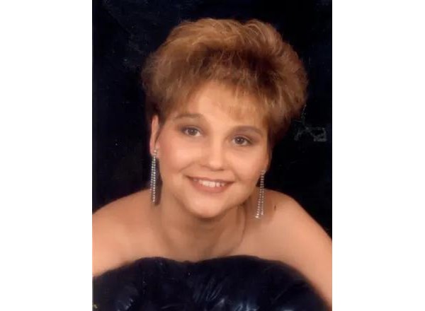 Cora Lee Lyons Obituary (2025) - Chester, WV - Arner Funeral Chapel ...