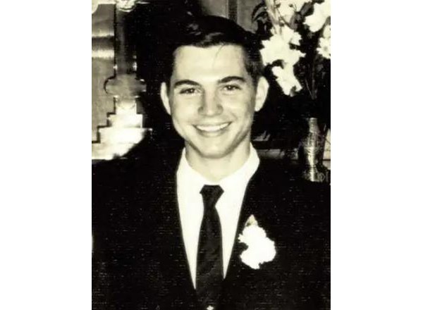 Robert Lee Hengst Jr. Obituary (2025) - Victoria, TX - Grace Funeral ...