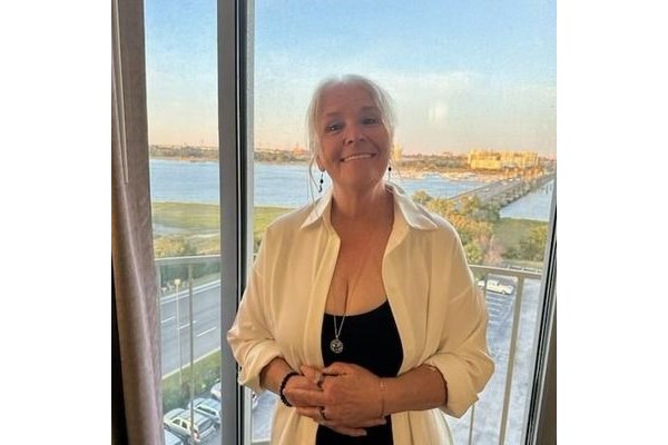 Stephanie Ann Capps Obituary (1956 - 2026) - Columbia, SC - Post and ...
