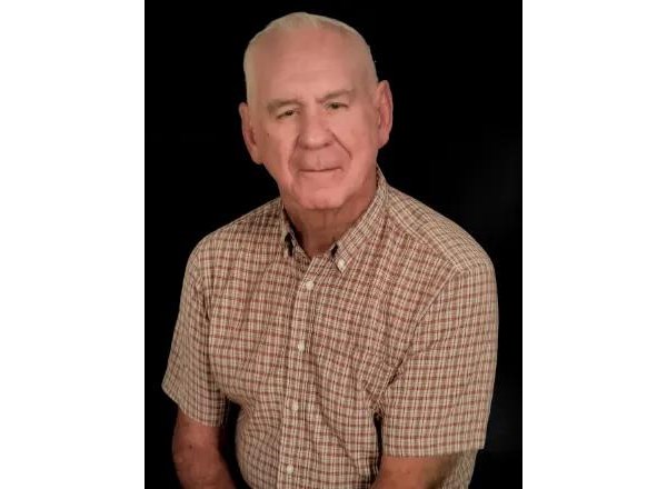 Robert E. Oliver Jr. Obituary (2025) - Bradenton, FL - Brown & Sons ...