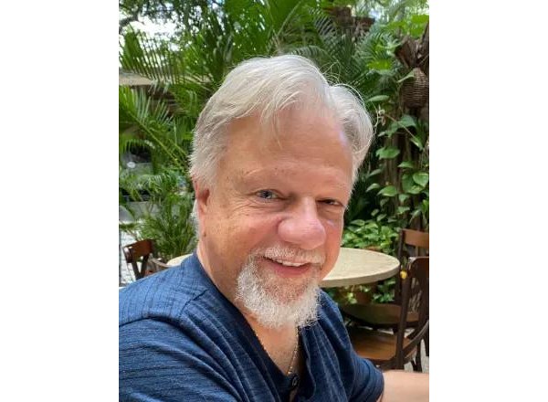 John G. Stob Jr. Obituary (2025) - Lombard, IL - Knollcrest Funeral Home