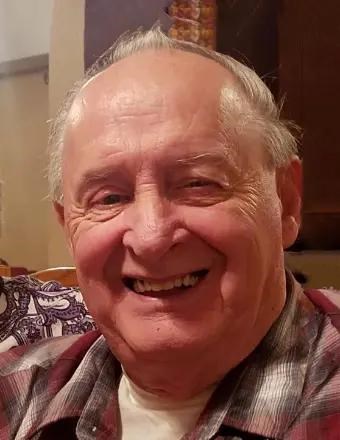 Joseph Resch Obituary (2024) - Moline, IL - Rafferty Funeral Home - Moline