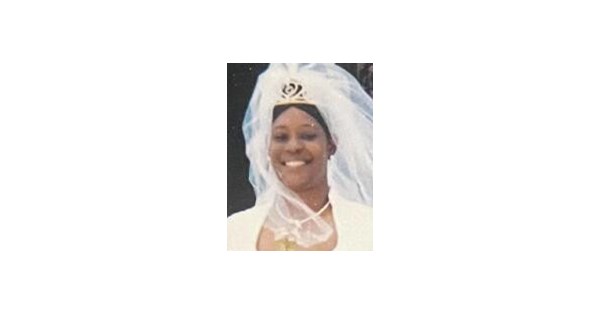 MRS. Regina Yolanda Robertson Wallace Obituary (2023) - Waycross, GA ...