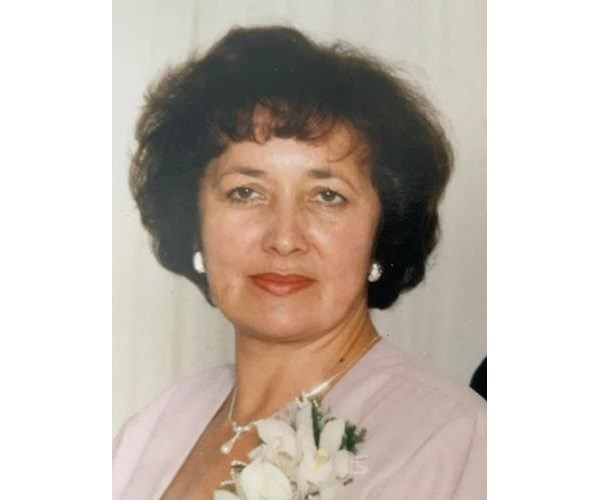 Helena Lemecha Obituary (2023) - Winnipeg, MB - Cropo Funeral Chapel