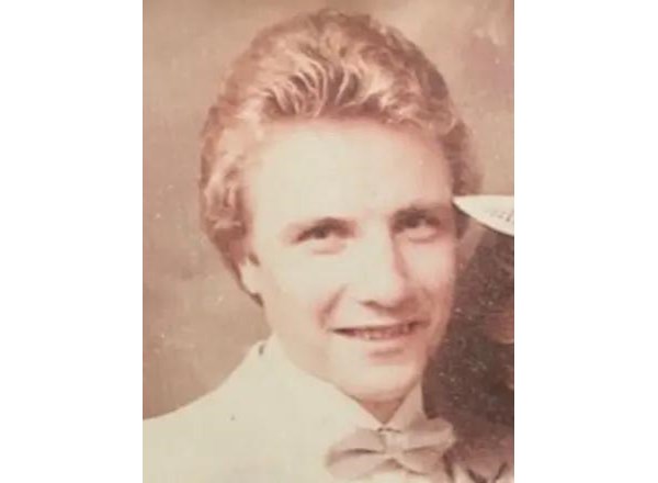 Gerald A. Kay Obituary (2024) - McHenry, IL - Colonial Funeral Home ...