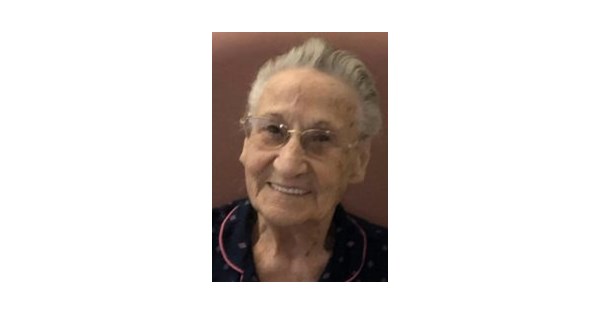 Ida "Mae" Fincham Obituary (2025) - Gassaway, WV - Roach Funeral Home