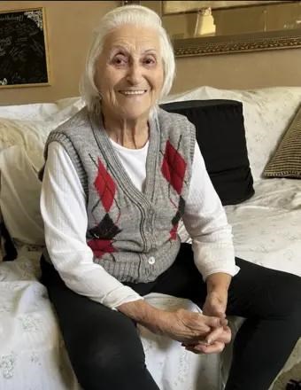 Miriam Lippman Obituary (2025) - Phoenix, AZ - Sinai Mortuary of AZ