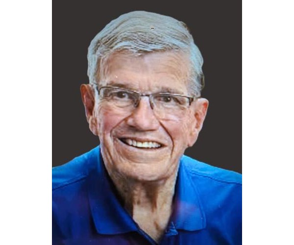 Douglas Sinclair Seator Jr. Obituary (2025) - Fremont, MI - Kroeze ...