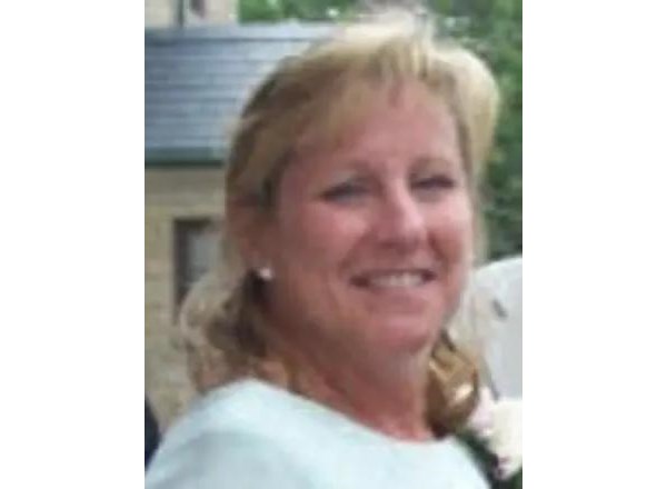 Mary Kathleen Badgley Obituary (2025) - McHenry, IL - Colonial Funeral ...