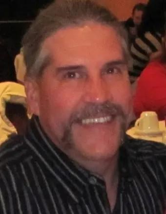 Douglas Wayne Hogan Obituary (2025) - Topeka, KS - Midwest Cremation, Inc.
