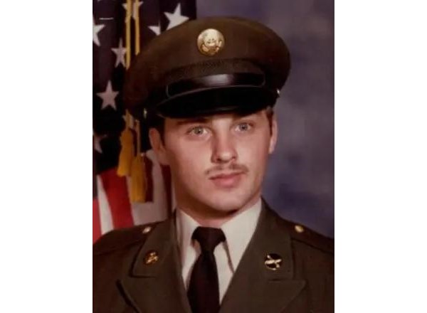 Chester H. Rahrs Jr. Obituary (2024) - Toledo, OH - Walker Funeral ...