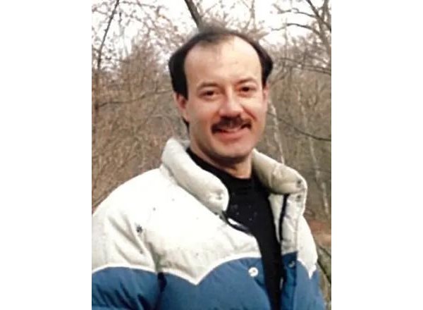 Russell William Richard Obituary (2024) - Avon, OH - Busch Funeral and ...
