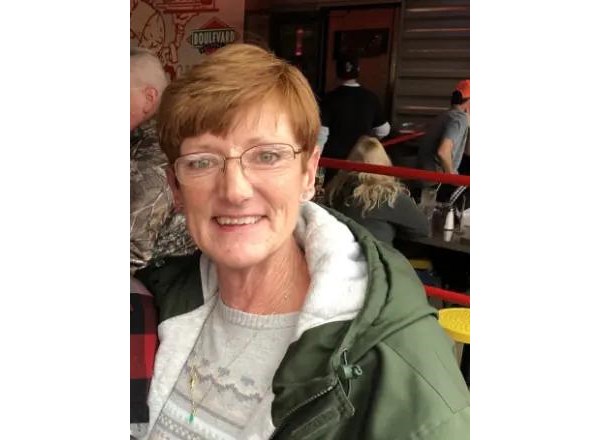 Denise Marie Seigler Obituary (2024) - St. Charles, MO - Paul Funeral ...