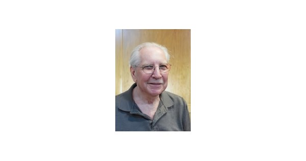 Fr. Robert Wicht SDS Obituary (2025) - Brookfield, WI - Schramka ...