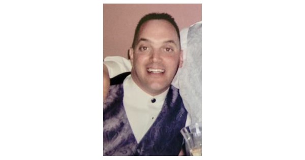 Patrick J. "Pat" Salvato Obituary (2025) - Woburn, MA - Lynch-Cantillon ...