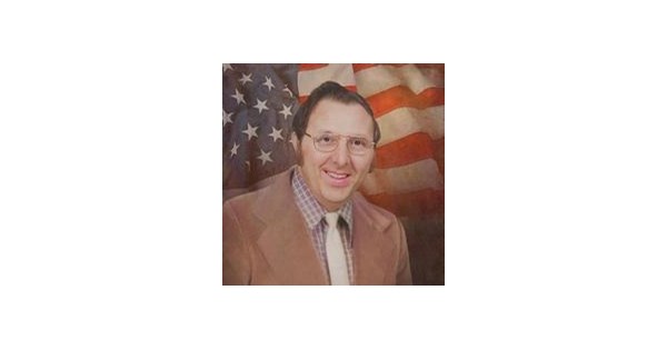 Lowell White Obituary (2025) - Kinmundy, IL - McGriff Funeral Homes ...