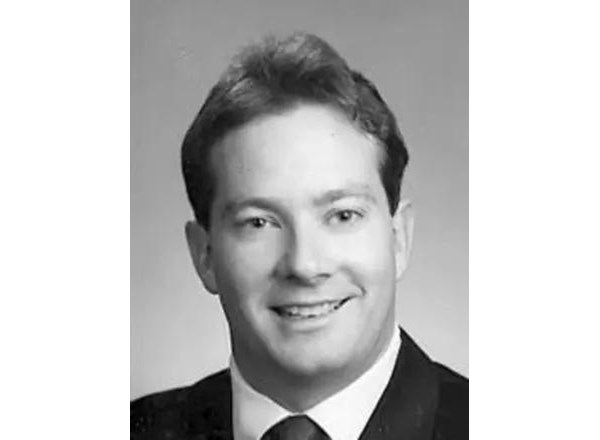 Roger L McLean Obituary (2025) - Medford, OR - Perl Funeral Home ...
