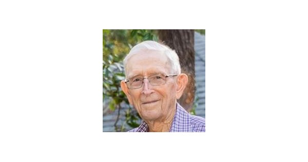 Edward N. "Eddie" Hinkle Obituary (2025) - Holton, KS - Mercer Funeral ...