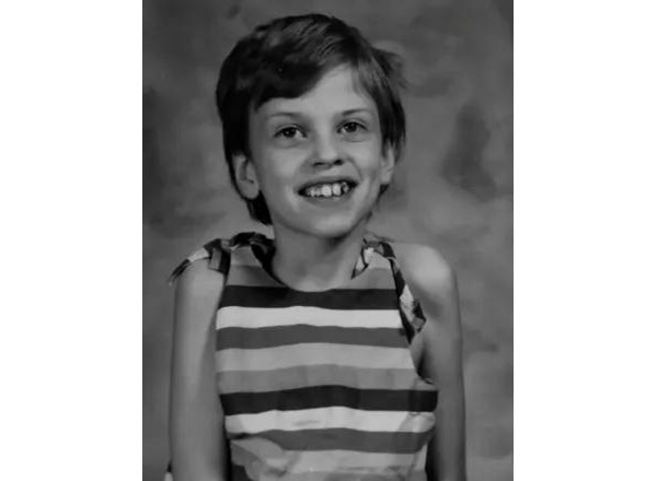 Kelly J. Donahue Obituary (2025) - Indianapolis, IN - Singleton & St ...