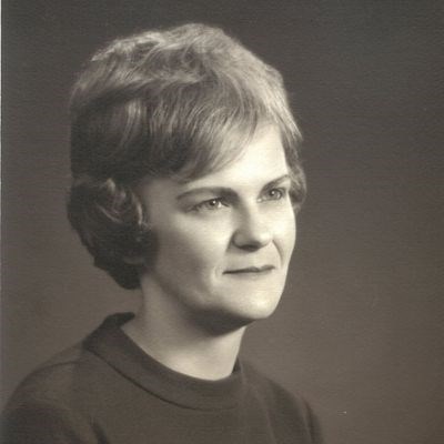 Lucille Evelyn Aurelius Obituary (2025) - North Saint Paul, MN ...