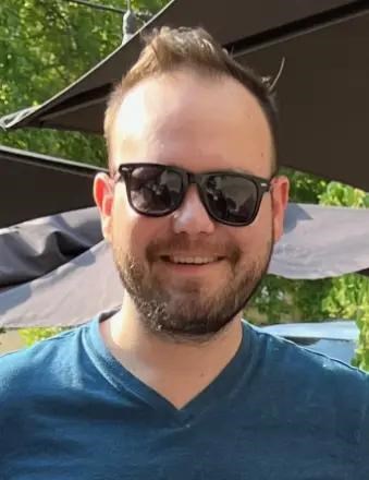 John Ryan Weiss Obituary (2023) - Darien, IL - Modell Funeral Home ...