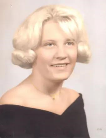 Linda Kay Giles Obituary (2025) - Cumberland, MD - Scarpelli Funeral ...