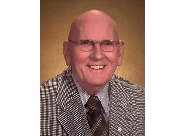 Robert Eugene Christensen Obituary (2025) - Maquoketa, IA - Carson ...
