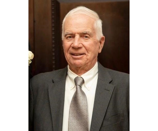 Thomas R. Salmon Obituary (2025) - Garden City Park, NY - Park Funeral ...