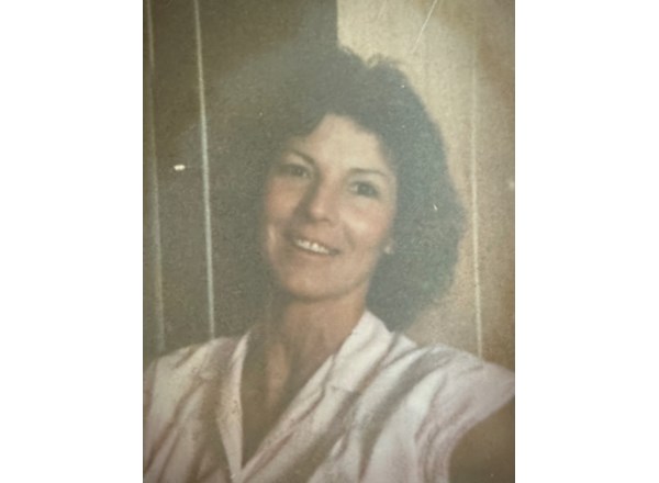 Janet L. Loos Obituary (2025) - Creston, IA - Powers Funeral Home - Creston
