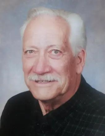 Warren Gary Giles Obituary (2024) - Clearfield, IA - Armstrong Funeral ...