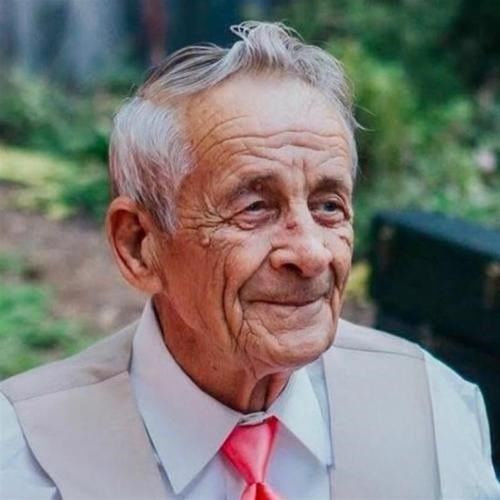 Herman "Hank" Wise Obituary (2025) - Newland, NC - Reins-Sturdivant ...