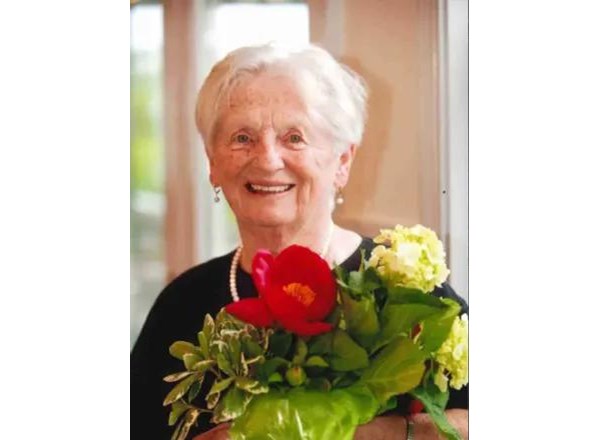 Luitgard "Lucky" Bowley Obituary (2024) - Newport, RI - O'Neill-Hayes ...