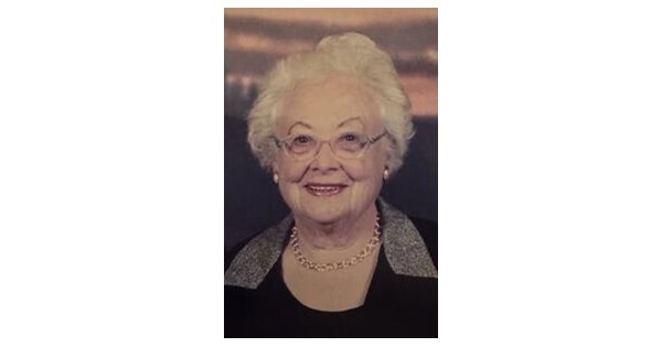 Martha LaBarge Obituary (2025) - Holland, MI - Dykstra Funeral Home ...