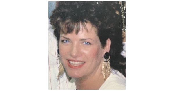 Molly Maureen Lane Obituary (2024) - Chicago, IL - McInerney Central Chapel