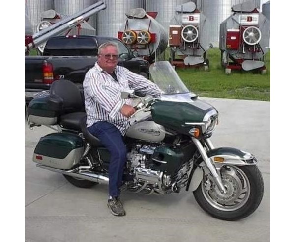 John Howard Lowe Obituary (2025) - East Grand Forks, MN - Dahl Funeral ...
