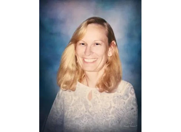Patty King Molnar Obituary (2025) - Versailles, KY - Blackburn & Ward ...