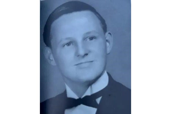 Edward Francis Bryan Obituary (2025) - Bristol, RI - Sansone Funeral ...