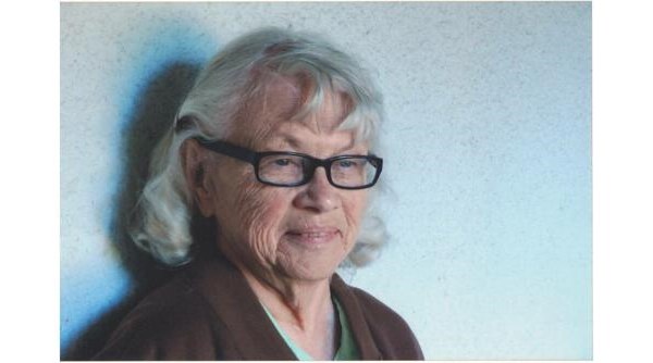 Connie Louise Barnes Davis Obituary (2024) - Minneapolis, MN ...