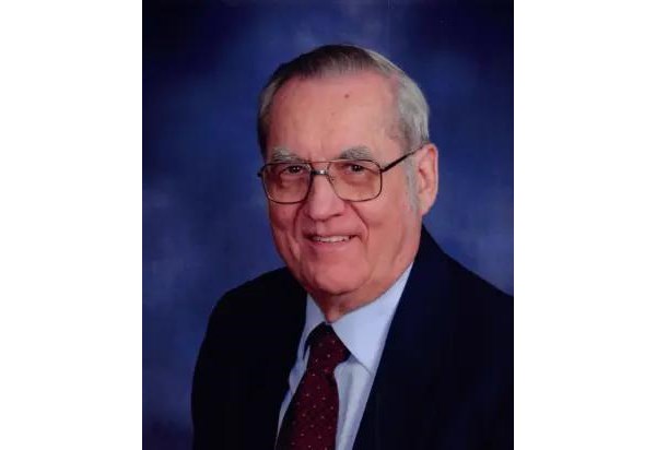 Richard Charles "Dick" Kurka Obituary (2025) - Eldon, IA - Cranston ...