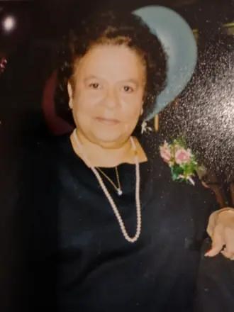 Launa Daniel Obituary (2024) - Columbia, MO - Parker-Millard Funeral ...