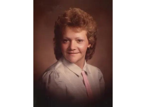 Kris Loomis Obituary (2025) - Dubuque, IA - Hoffmann Schneider ...